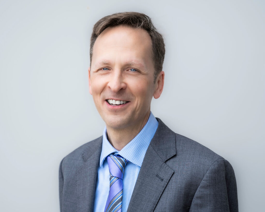 Meet The Staff⎜Leading Edge Clinic⎜Dr. Pierre Kory